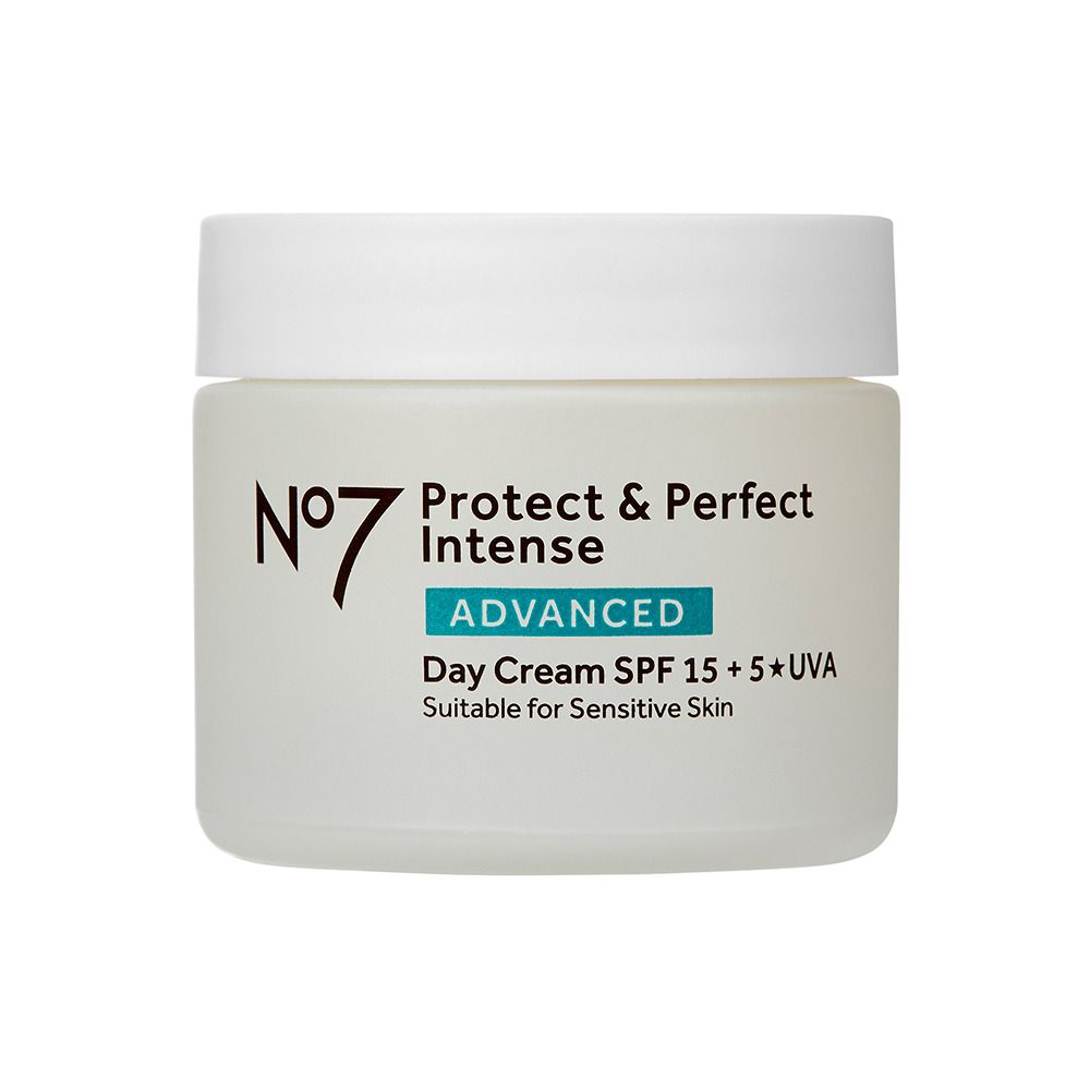 Kjøp No7 Protect & Perfect Intense Advanced Day Cream SPF15